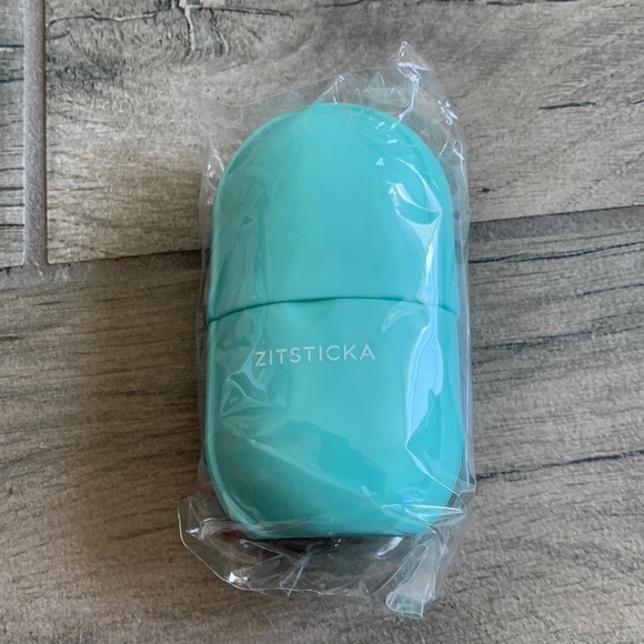 zitsticka | Bags | Zit Sticka Case | Poshmark